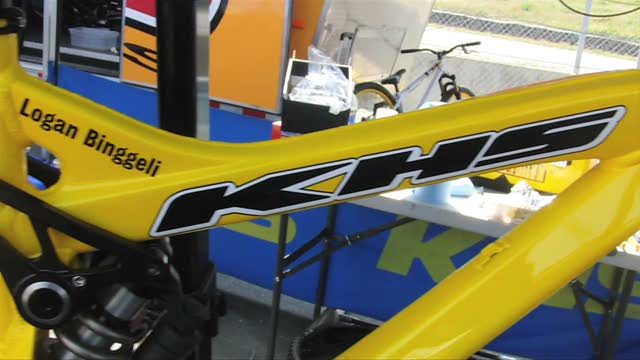 KHS Prototype DH Bike - Mountain Biking Videos - Vital MTB