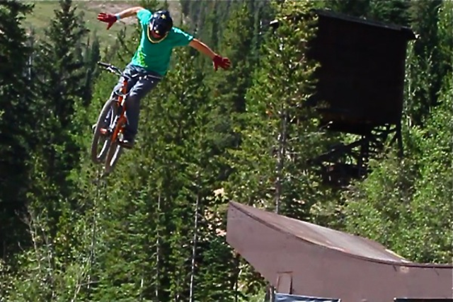 Greg Watts Rules, 2010 Crankworx Colorado Practice - Mountain Biking ...